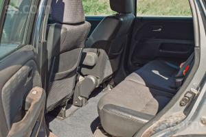 Grey Honda CR-V 2004 in Riga, with an engine capacity of 2.00 L and mileage of 153 thousand km for 2900 €, photo 10 on AUTOMOTO.COM.LV