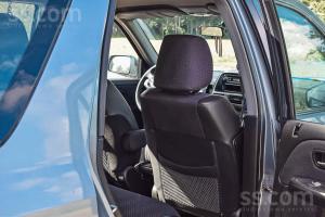 Grey Honda CR-V 2004 in Riga, with an engine capacity of 2.00 L and mileage of 153 thousand km for 2900 €, photo 13 on AUTOMOTO.COM.LV