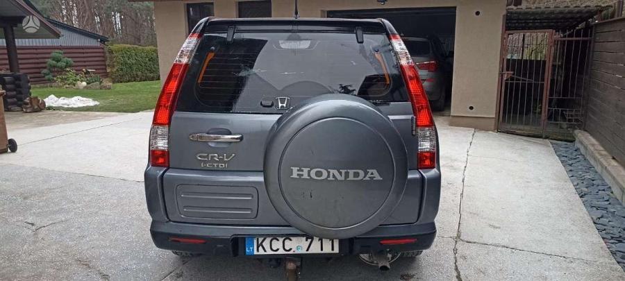 Pelēks Honda CR-V 2005 Ukmergė, ar dzinēja tilpumu 2.20 L un nobraukumu 290 tūkst. km par 1600 €, foto 3 vietnē AUTOMOTO.COM.LV