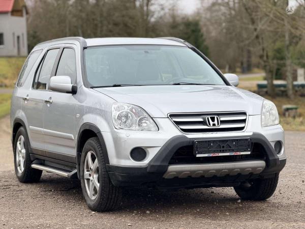 Pelēks Honda CR-V 2005 Utena, ar dzinēja tilpumu 2.20 L un nobraukumu 446 tūkst. km par 2999 €, foto 4 vietnē AUTOMOTO.COM.LV