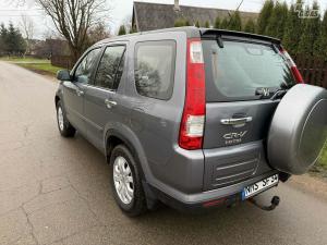 Pelēks Honda CR-V 2005 Mažeikiai, ar dzinēja tilpumu 2.20 L un nobraukumu 275 tūkst. km par 3400 €, foto 14 vietnē AUTOMOTO.COM.LV