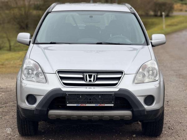 Grey Honda CR-V 2005 in Utena, with an engine capacity of 2.20 L and mileage of 446 thousand km for 2999 €, photo 9 on AUTOMOTO.COM.LV