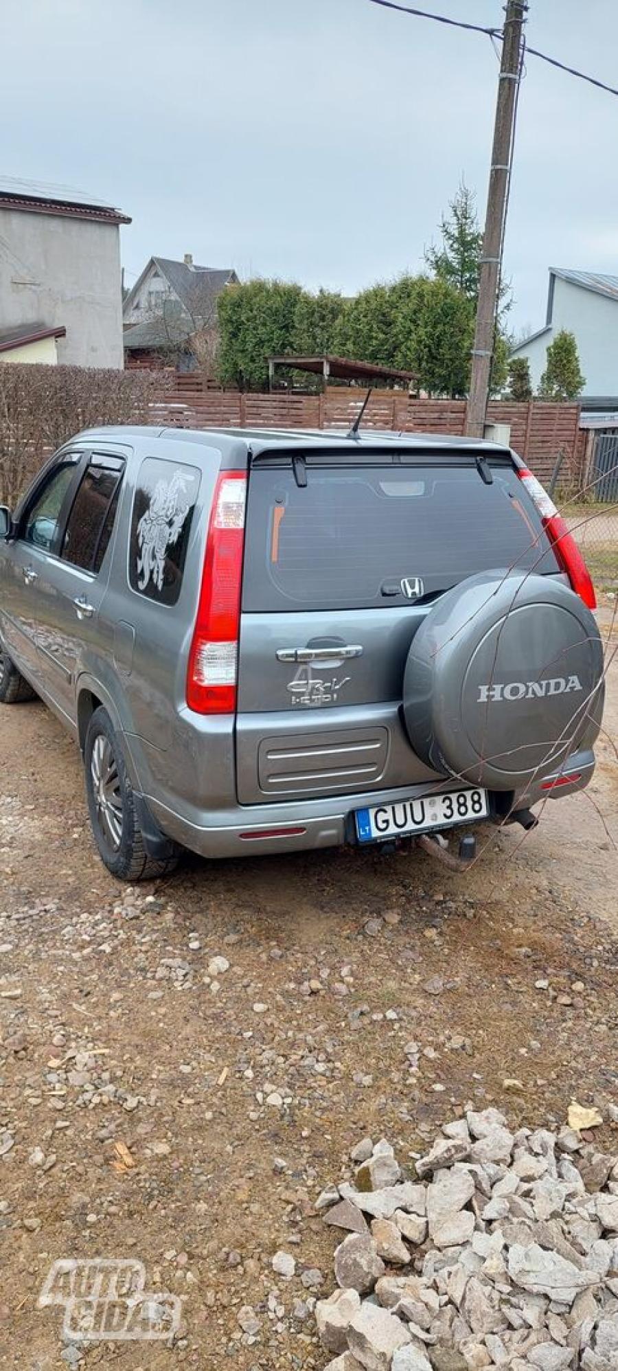 Grey Honda CR-V 2005 in Vilnius, with an engine capacity of 2.20 L and mileage of 359 thousand km for 3300 €, photo 3 on AUTOMOTO.COM.LV