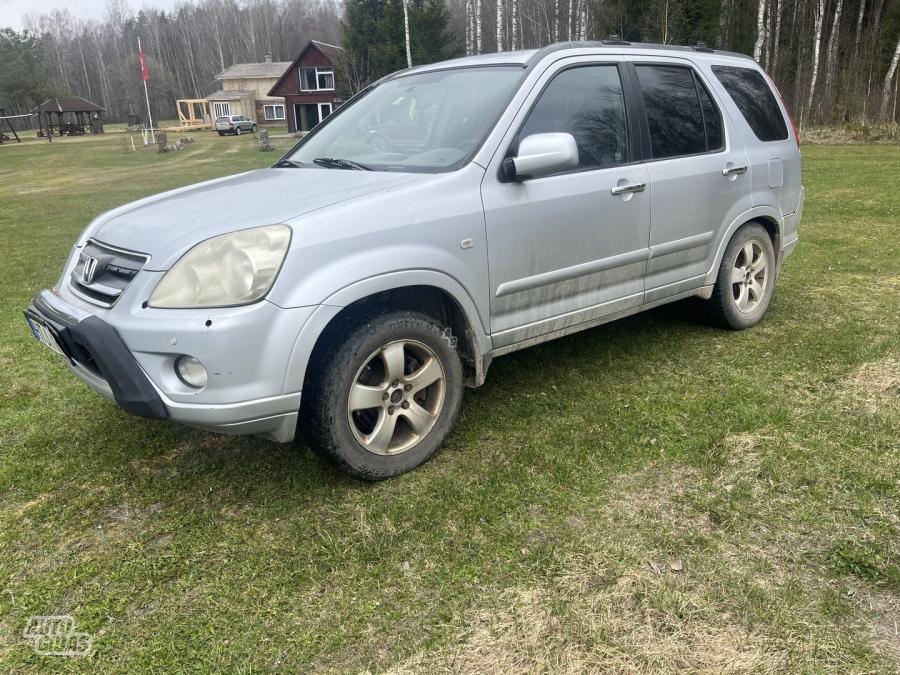 Pelēks Honda CR-V 2005 Ignalina, ar dzinēja tilpumu 2.20 L un nobraukumu 444 tūkst. km par 850 €, foto 1 vietnē AUTOMOTO.COM.LV