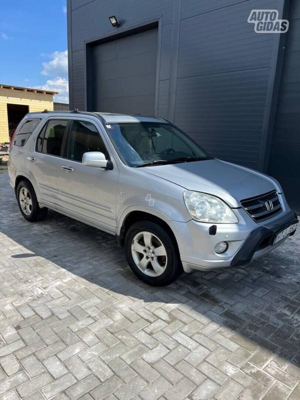 Pelēks Honda CR-V 2005 Marijampole, ar dzinēja tilpumu 2.20 L un nobraukumu 370 tūkst. km par 2200 €, foto 1 vietnē AUTOMOTO.COM.LV