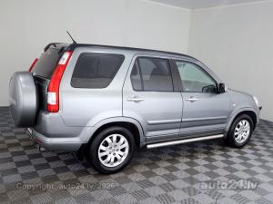 Pelēks Honda CR-V 2005 Tallina, ar dzinēja tilpumu 2.00 L un nobraukumu 239 tūkst. km par 2199 €, foto 4 vietnē AUTOMOTO.COM.LV