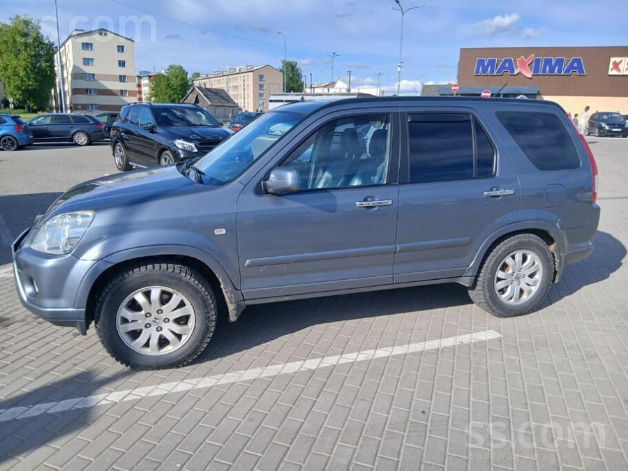 Серый Хонда СРВ 2005 в Даугавпилс, объемом двигателя 2.20 л и пробегом 300 тыс. км за 2700 €, фото 4 на AUTOMOTO.COM.LV