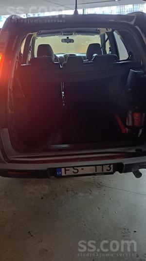 Grey Honda CR-V 2005 in Riga, with an engine capacity of 2.00 L and mileage of 246 thousand km for 1600 €, photo 7 on AUTOMOTO.COM.LV