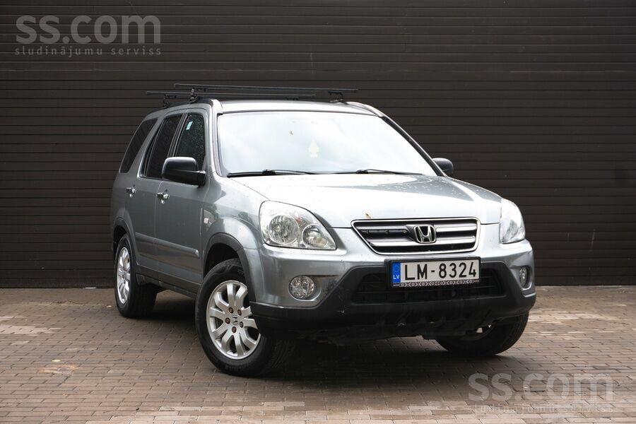 Pelēks Honda CR-V 2005 Rīga, ar dzinēja tilpumu 2.20 L un nobraukumu 418 tūkst. km par 2090 €, foto 3 vietnē AUTOMOTO.COM.LV