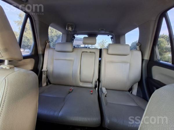 Pelēks Honda CR-V 2005 Liepāja, ar dzinēja tilpumu 2.00 L un nobraukumu 281 tūkst. km par 1990 €, foto 7 vietnē AUTOMOTO.COM.LV