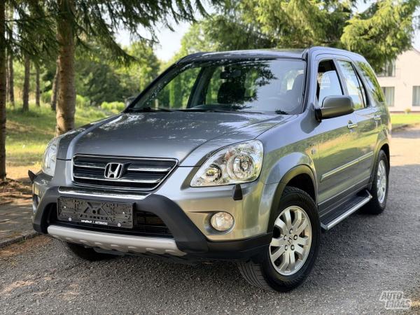 Pelēks Honda CR-V 2005 Utena, ar dzinēja tilpumu 2.00 L un nobraukumu 237 tūkst. km par 3990 €, foto 2 vietnē AUTOMOTO.COM.LV