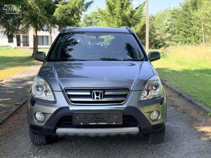 Pelēks Honda CR-V 2005 Utena, ar dzinēja tilpumu 2.00 L un nobraukumu 237 tūkst. km par 3990 €, foto 9 vietnē AUTOMOTO.COM.LV