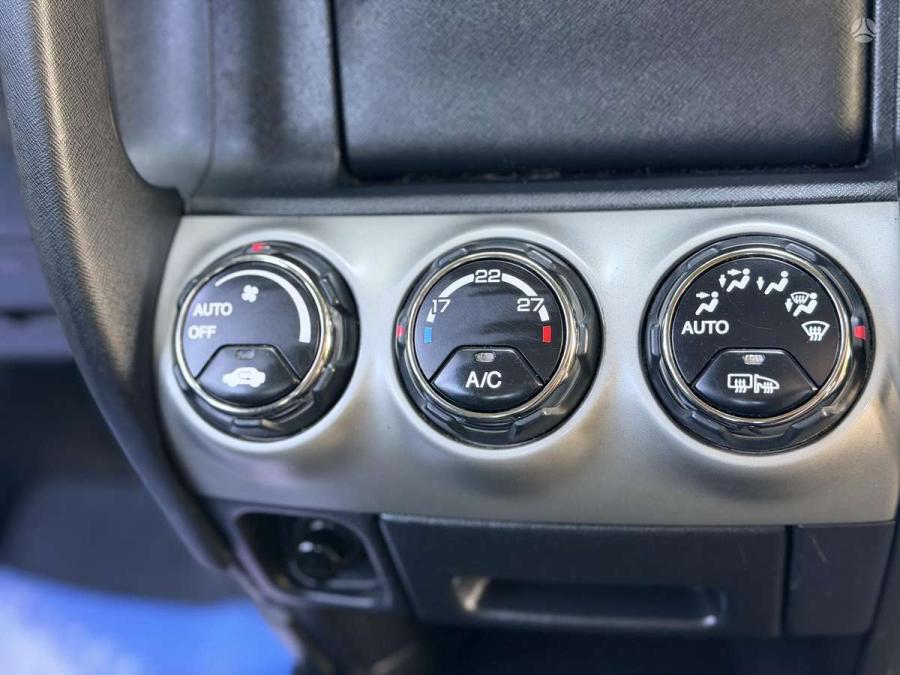 Pelēks Honda CR-V 2005 Utena, ar dzinēja tilpumu 2.00 L un nobraukumu 237 tūkst. km par 3990 €, foto 34 vietnē AUTOMOTO.COM.LV
