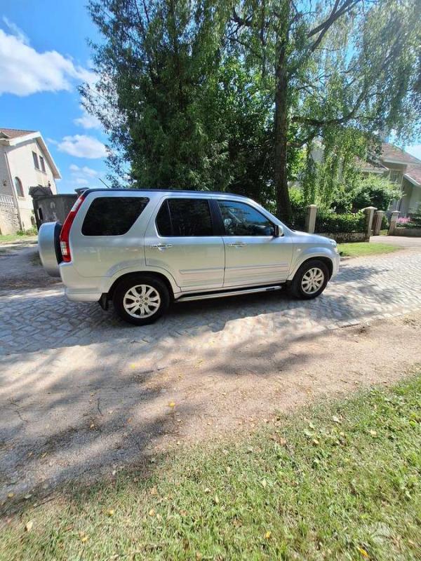 Grey Honda CR-V 2005 in Silute, with an engine capacity of 2.20 L and mileage of 344 thousand km for 3500 €, photo 7 on AUTOMOTO.COM.LV
