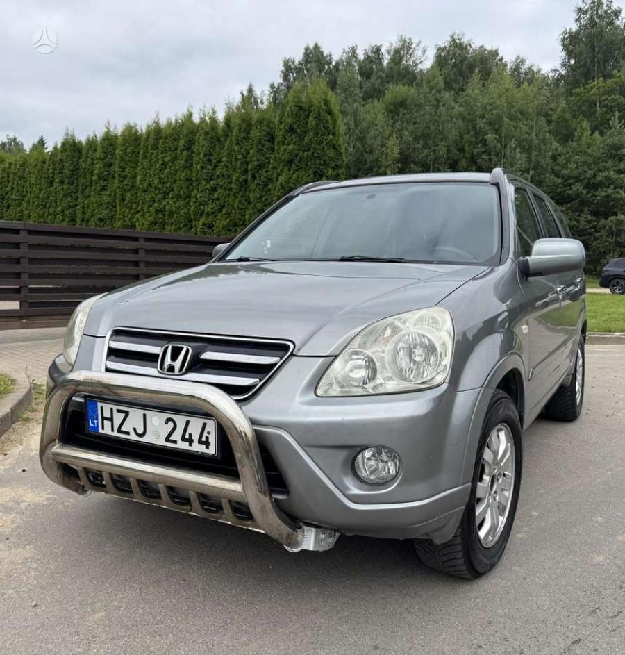 Pelēks Honda CR-V 2005 Viļņa, ar dzinēja tilpumu 2.20 L un nobraukumu 350 tūkst. km par 2500 €, foto 4 vietnē AUTOMOTO.COM.LV
