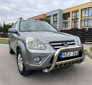 Pelēks Honda CR-V 2005 Viļņa, ar dzinēja tilpumu 2.20 L un nobraukumu 350 tūkst. km par 2500 €, foto 5 vietnē AUTOMOTO.COM.LV