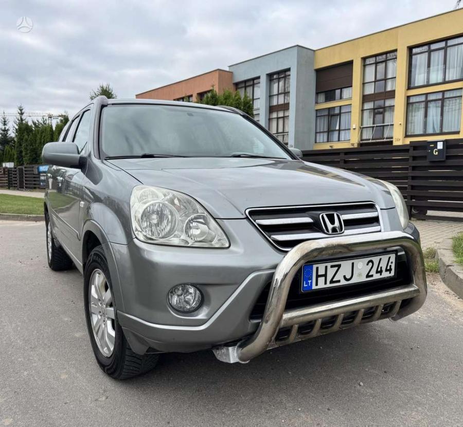 Pelēks Honda CR-V 2005 Viļņa, ar dzinēja tilpumu 2.20 L un nobraukumu 350 tūkst. km par 2500 €, foto 5 vietnē AUTOMOTO.COM.LV