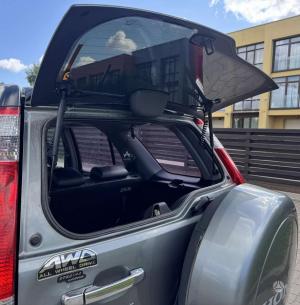 Pelēks Honda CR-V 2005 Viļņa, ar dzinēja tilpumu 2.20 L un nobraukumu 350 tūkst. km par 2500 €, foto 20 vietnē AUTOMOTO.COM.LV