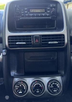Pelēks Honda CR-V 2005 Viļņa, ar dzinēja tilpumu 2.20 L un nobraukumu 350 tūkst. km par 2500 €, foto 25 vietnē AUTOMOTO.COM.LV