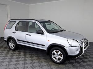 Серый Хонда СРВ 2005 в Таллин, объемом двигателя 2.00 л и пробегом 289 тыс. км за 1099 €, фото 9 на AUTOMOTO.COM.LV