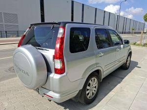 Grey Honda CR-V 2005 in Vilnius, with an engine capacity of 2.20 L and mileage of 301 thousand km for 2200 €, photo  on AUTOMOTO.COM.LV
