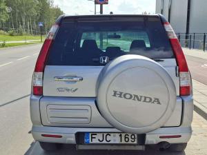 Grey Honda CR-V 2005 in Vilnius, with an engine capacity of 2.20 L and mileage of 301 thousand km for 2200 €, photo 6 on AUTOMOTO.COM.LV