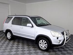 Pelēks Honda CR-V 2005 Tallina, ar dzinēja tilpumu 2.00 L un nobraukumu 297 tūkst. km par 1199 €, foto 9 vietnē AUTOMOTO.COM.LV