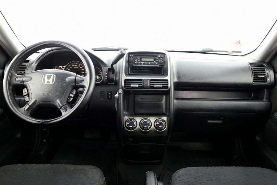 Pelēks Honda CR-V 2005 Tallina, ar dzinēja tilpumu 2.00 L un nobraukumu 297 tūkst. km par 1199 €, foto 13 vietnē AUTOMOTO.COM.LV