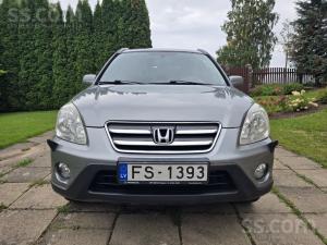 Серый Хонда СРВ 2005 в Цесис, объемом двигателя 2.00 л и пробегом 227 тыс. км за 2450 €, фото  на AUTOMOTO.COM.LV