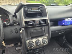 Pelēks Honda CR-V 2005 Cēsis, ar dzinēja tilpumu 2.00 L un nobraukumu 227 tūkst. km par 2450 €, foto 11 vietnē AUTOMOTO.COM.LV