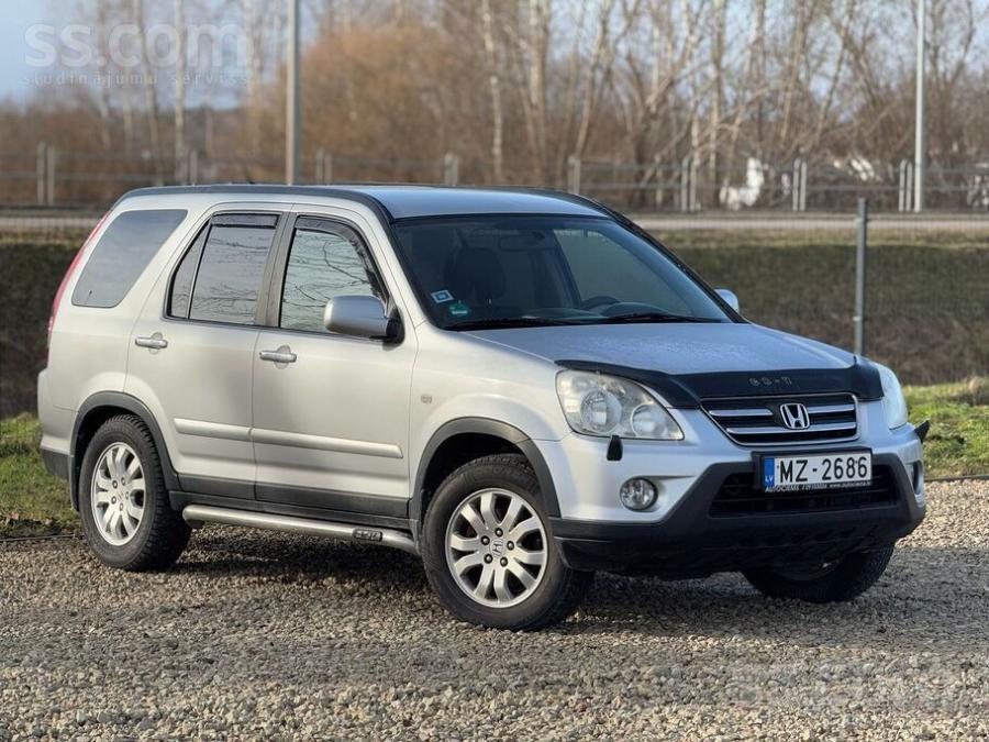 Pelēks Honda CR-V 2006 Jelgava, ar dzinēja tilpumu 2.20 L un nobraukumu 0 tūkst. km par 3100 €, foto 3 vietnē AUTOMOTO.COM.LV