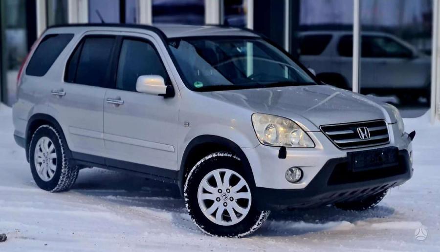 Pelēks Honda CR-V 2006 Viļņa, ar dzinēja tilpumu 2.20 L un nobraukumu 272 tūkst. km par 4850 €, foto 2 vietnē AUTOMOTO.COM.LV