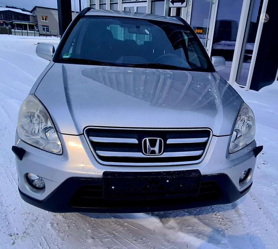 Pelēks Honda CR-V 2006 Viļņa, ar dzinēja tilpumu 2.20 L un nobraukumu 272 tūkst. km par 4850 €, foto 6 vietnē AUTOMOTO.COM.LV