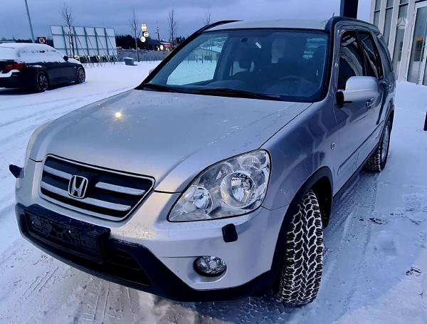 Pelēks Honda CR-V 2006 Viļņa, ar dzinēja tilpumu 2.20 L un nobraukumu 272 tūkst. km par 4850 €, foto 7 vietnē AUTOMOTO.COM.LV