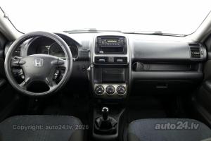 Pelēks Honda CR-V 2006 Tallina, ar dzinēja tilpumu 2.00 L un nobraukumu 472 tūkst. km par 999 €, foto 5 vietnē AUTOMOTO.COM.LV