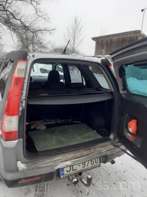 Grey Honda CR-V 2006 in Gulbene, with an engine capacity of 2.20 L and mileage of 261 thousand km for 2450 €, photo 5 on AUTOMOTO.COM.LV