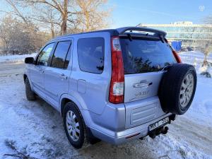 Grey Honda CR-V 2006 in Vilnius, with an engine capacity of 2.20 L and mileage of 260 thousand km for 2450 €, photo 3 on AUTOMOTO.COM.LV