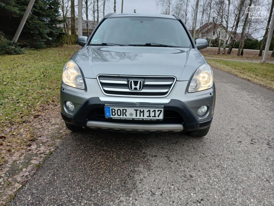 Pelēks Honda CR-V 2006 Utena, ar dzinēja tilpumu 2.20 L un nobraukumu 300 tūkst. km par 3100 €, foto 1 vietnē AUTOMOTO.COM.LV
