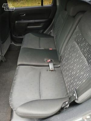 Pelēks Honda CR-V 2006 Utena, ar dzinēja tilpumu 2.20 L un nobraukumu 300 tūkst. km par 3100 €, foto 13 vietnē AUTOMOTO.COM.LV