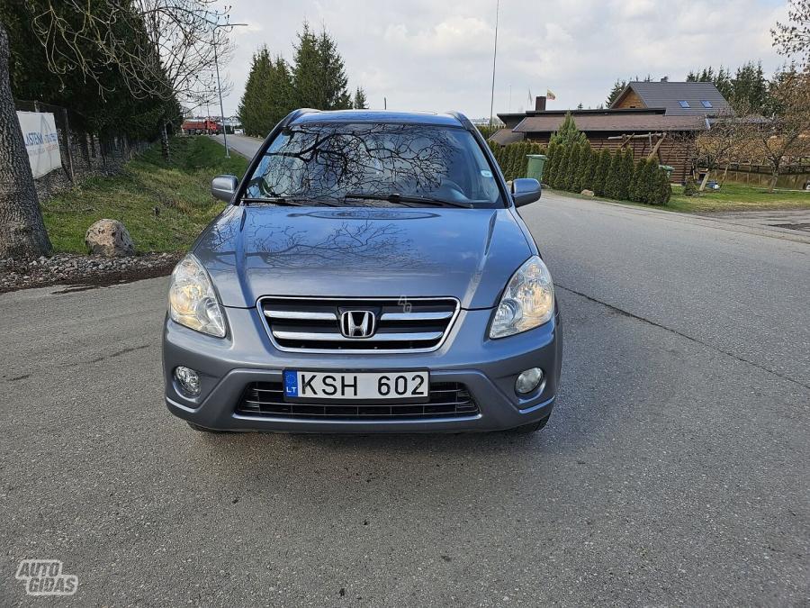 Pelēks Honda CR-V 2006 Kauņa, ar dzinēja tilpumu 2.20 L un nobraukumu 330 tūkst. km par 2850 €, foto 4 vietnē AUTOMOTO.COM.LV