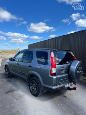 Grey Honda CR-V 2006 in Marijampole, with an engine capacity of 2.20 L and mileage of 314 thousand km for 2750 €, photo 5 on AUTOMOTO.COM.LV