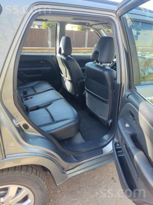 Pelēks Honda CR-V 2006 Rīga, ar dzinēja tilpumu 2.20 L un nobraukumu 157 tūkst. km par 5700 €, foto 14 vietnē AUTOMOTO.COM.LV