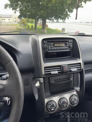 Pelēks Honda CR-V 2006 Rīga, ar dzinēja tilpumu 2.20 L un nobraukumu 265 tūkst. km par 3550 €, foto 10 vietnē AUTOMOTO.COM.LV