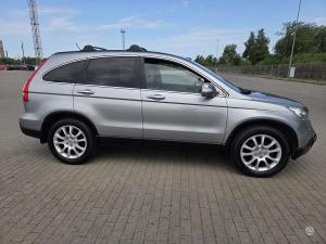 Pelēks Honda CR-V 2006 Marijampole, ar dzinēja tilpumu 2.00 L un nobraukumu 226 tūkst. km par 3950 €, foto 5 vietnē AUTOMOTO.COM.LV