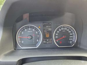 Pelēks Honda CR-V 2006 Marijampole, ar dzinēja tilpumu 2.00 L un nobraukumu 226 tūkst. km par 3950 €, foto 10 vietnē AUTOMOTO.COM.LV