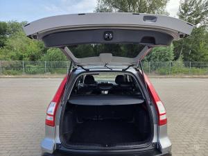 Pelēks Honda CR-V 2006 Marijampole, ar dzinēja tilpumu 2.00 L un nobraukumu 226 tūkst. km par 3950 €, foto 18 vietnē AUTOMOTO.COM.LV