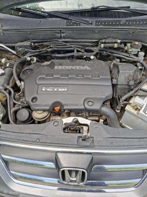 Pelēks Honda CR-V 2006 Alīta, ar dzinēja tilpumu 2.20 L un nobraukumu 304 tūkst. km par 4000 €, foto 7 vietnē AUTOMOTO.COM.LV