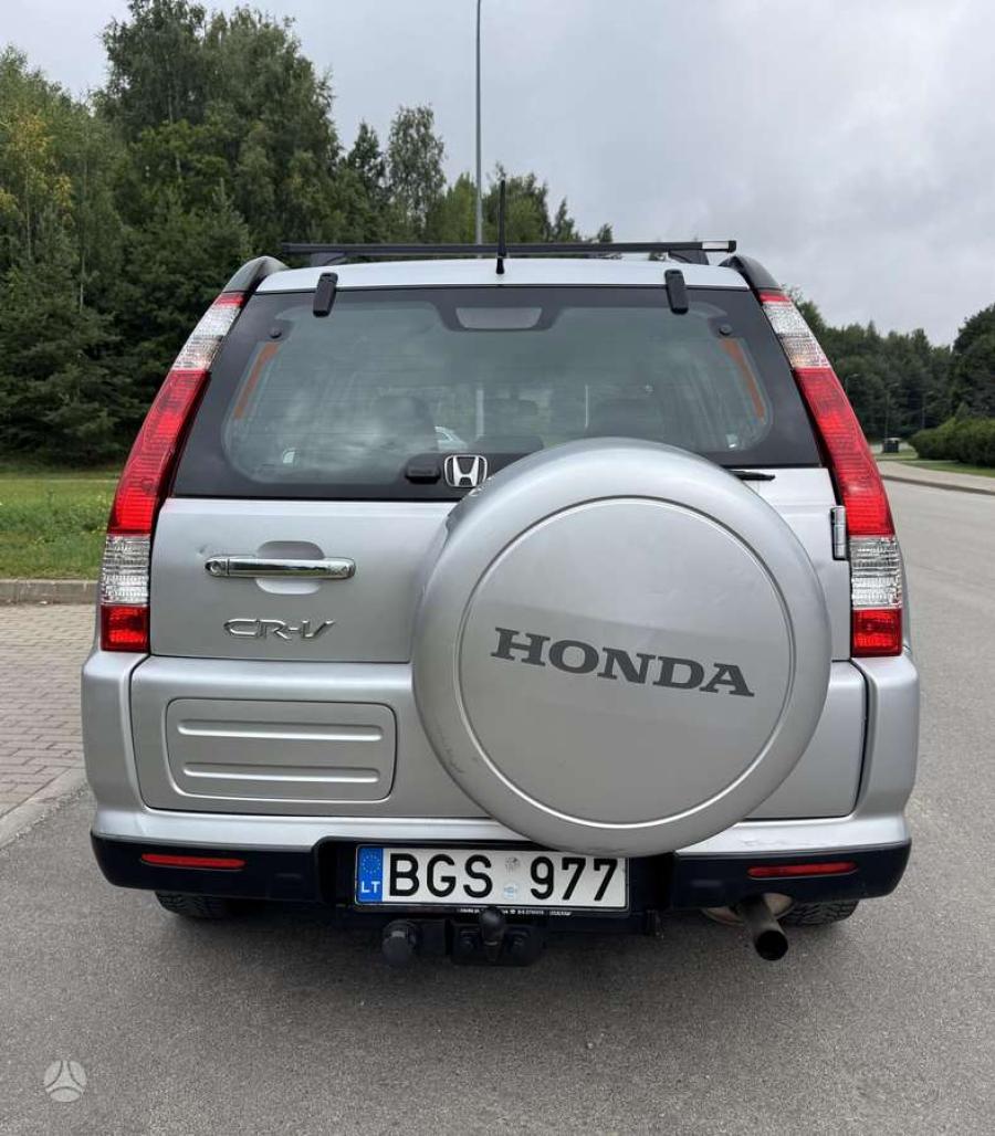 Pelēks Honda CR-V 2006 Viļņa, ar dzinēja tilpumu 2.00 L un nobraukumu 256 tūkst. km par 2250 €, foto 10 vietnē AUTOMOTO.COM.LV