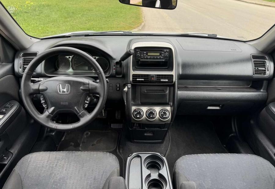 Pelēks Honda CR-V 2006 Viļņa, ar dzinēja tilpumu 2.00 L un nobraukumu 256 tūkst. km par 2250 €, foto 14 vietnē AUTOMOTO.COM.LV