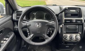 Pelēks Honda CR-V 2006 Viļņa, ar dzinēja tilpumu 2.00 L un nobraukumu 256 tūkst. km par 2250 €, foto 20 vietnē AUTOMOTO.COM.LV